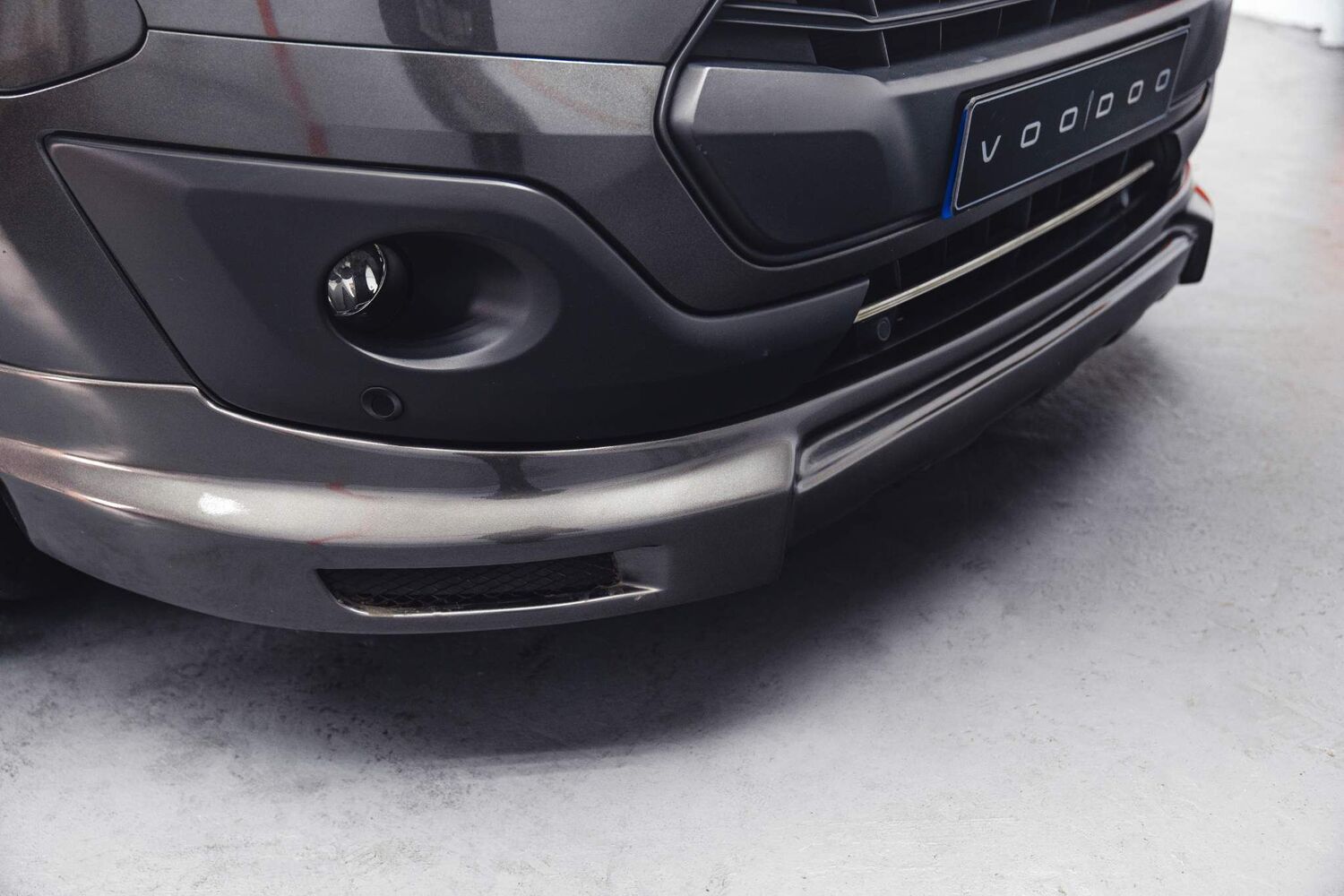 Used FORD TRANSIT CUSTOM 2017 Grey in Telford, Shropshire | UK ...