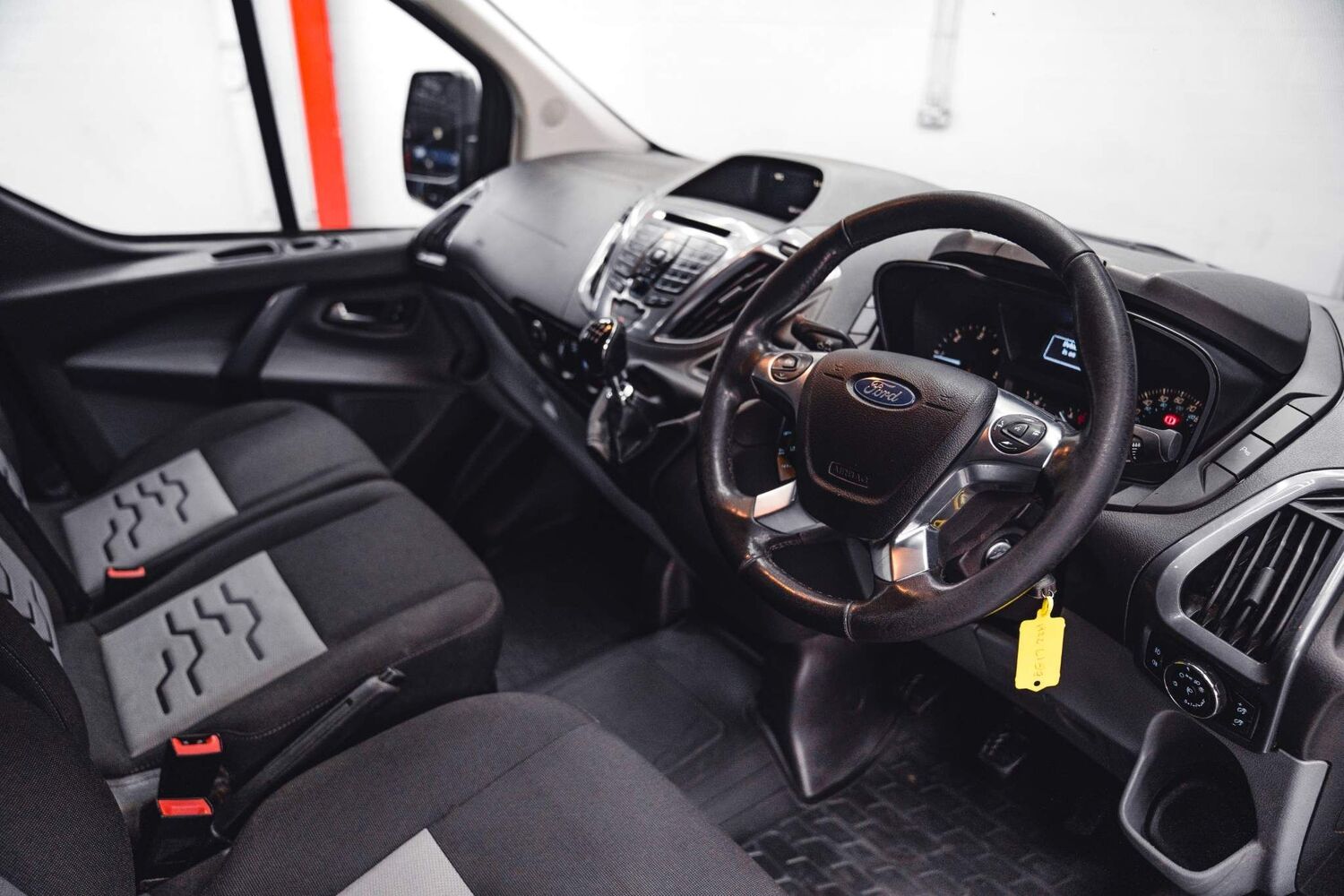 SOLD - Used FORD TRANSIT CUSTOM 2017 Grey in Telford, Shropshire | UK ...